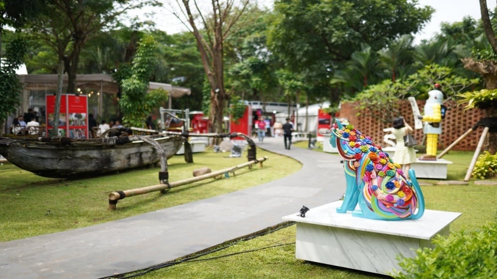 Art Jakarta Gardens 2026 Pekan Seni Ruang Terbuka Resmi Dibuka