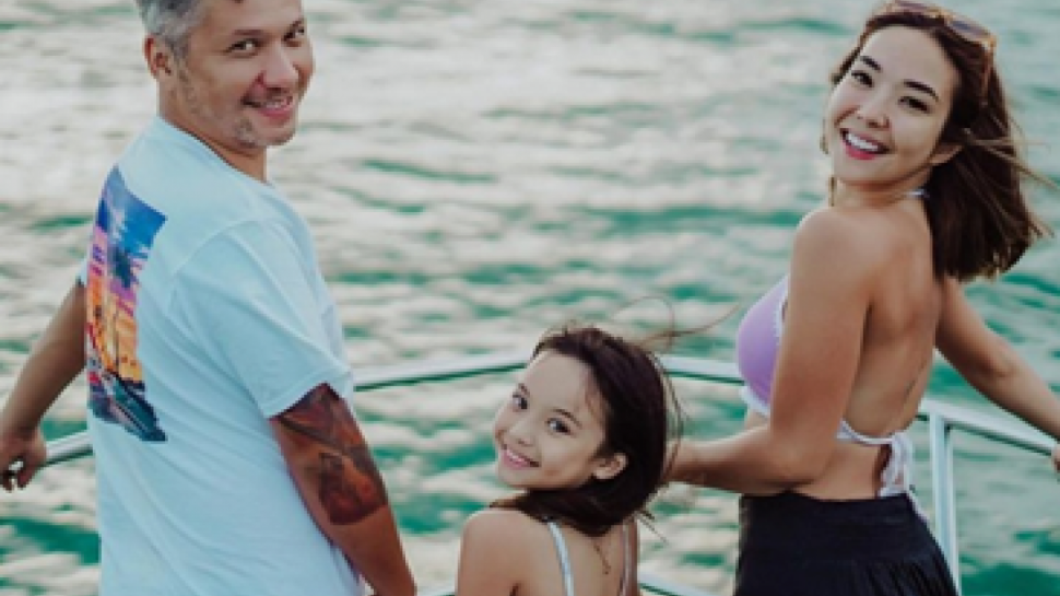 Gisella Anastasia dan Gading Marten Liburan Bersama Di Bali, Warganet: Pakaiannya Gitu ...
