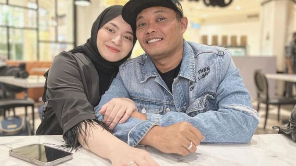 Hubungan Nathalie Holscher dan Sule Kembali Dekat, Segera Rujuk? Hubungan Nathalie Holscher dan Sule Kembali Dekat, Segera Rujuk?