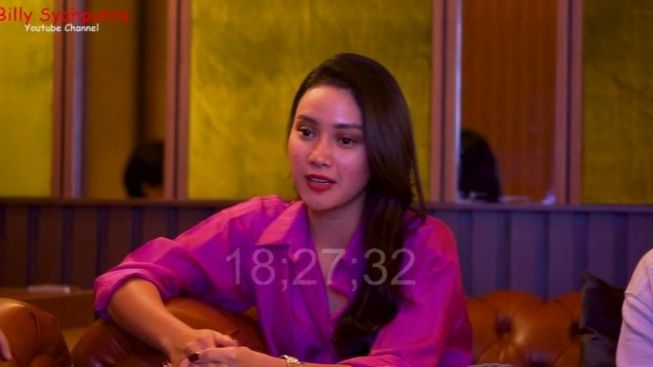 Kumpulan Berita Artis Devina Kirana Terbaru Dan Terkini Kumpulan Berita Artis Devina Kirana Terbaru Dan Terkini
