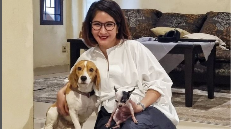 Nikah Beda Agama, Novita Angie dan Suami Tetap Kumpul saat Natal ...