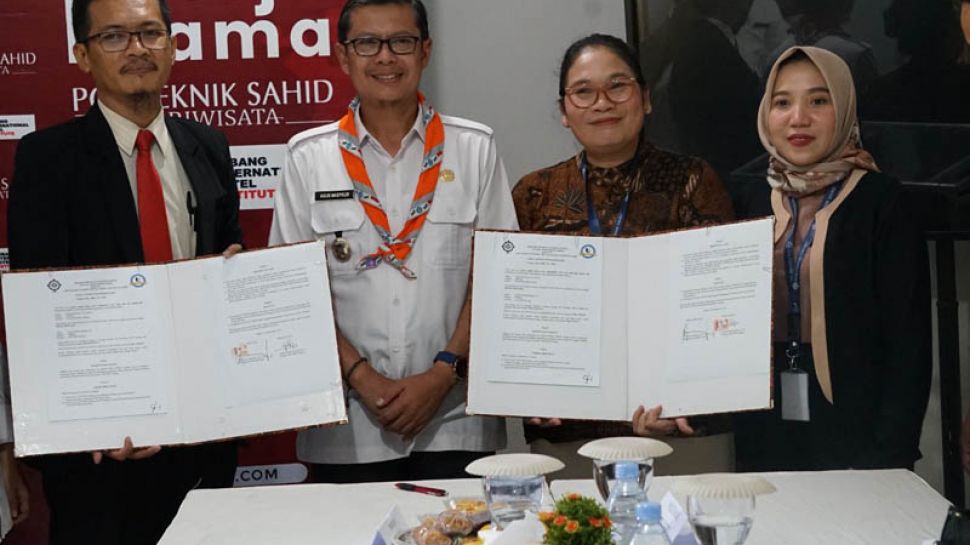 Kerjasama Politeknik Sahid Jakarta dan LP3 SIHI Untuk Kemajuan Pariwisata di Subang - paperplane